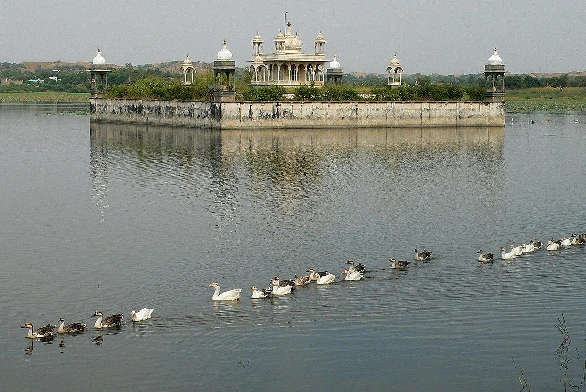 Vijay Raj Rajeshwar Temple
